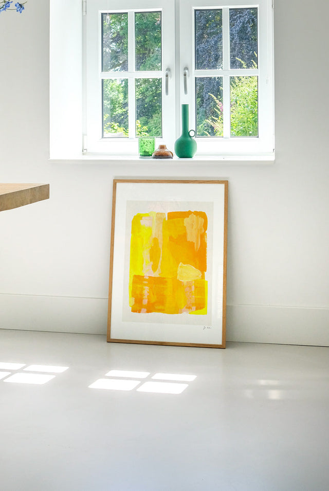 Zoe - Yellow Burst | PSTR studio